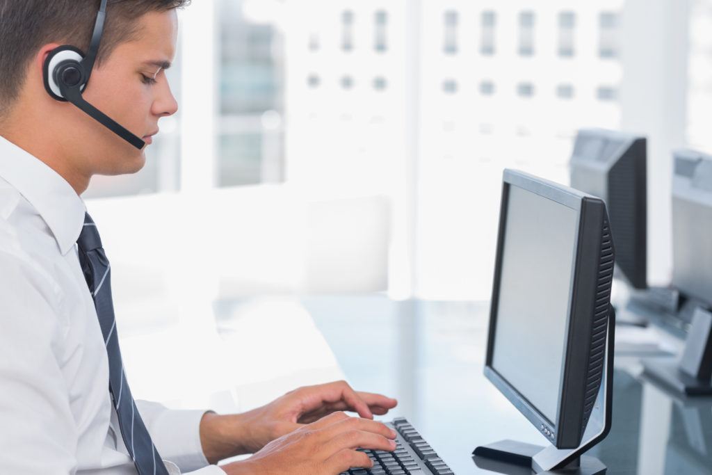 6 Ways Call Center Management Software Helps with Schedule Adherence | TCN